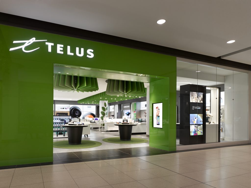 TELUS (Toronto Eaton Centre) - Lighting Solutions by Salex